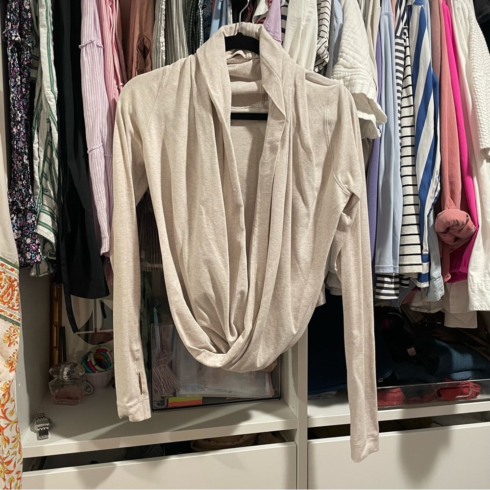 Lululemon Iconic Wrap - Gem